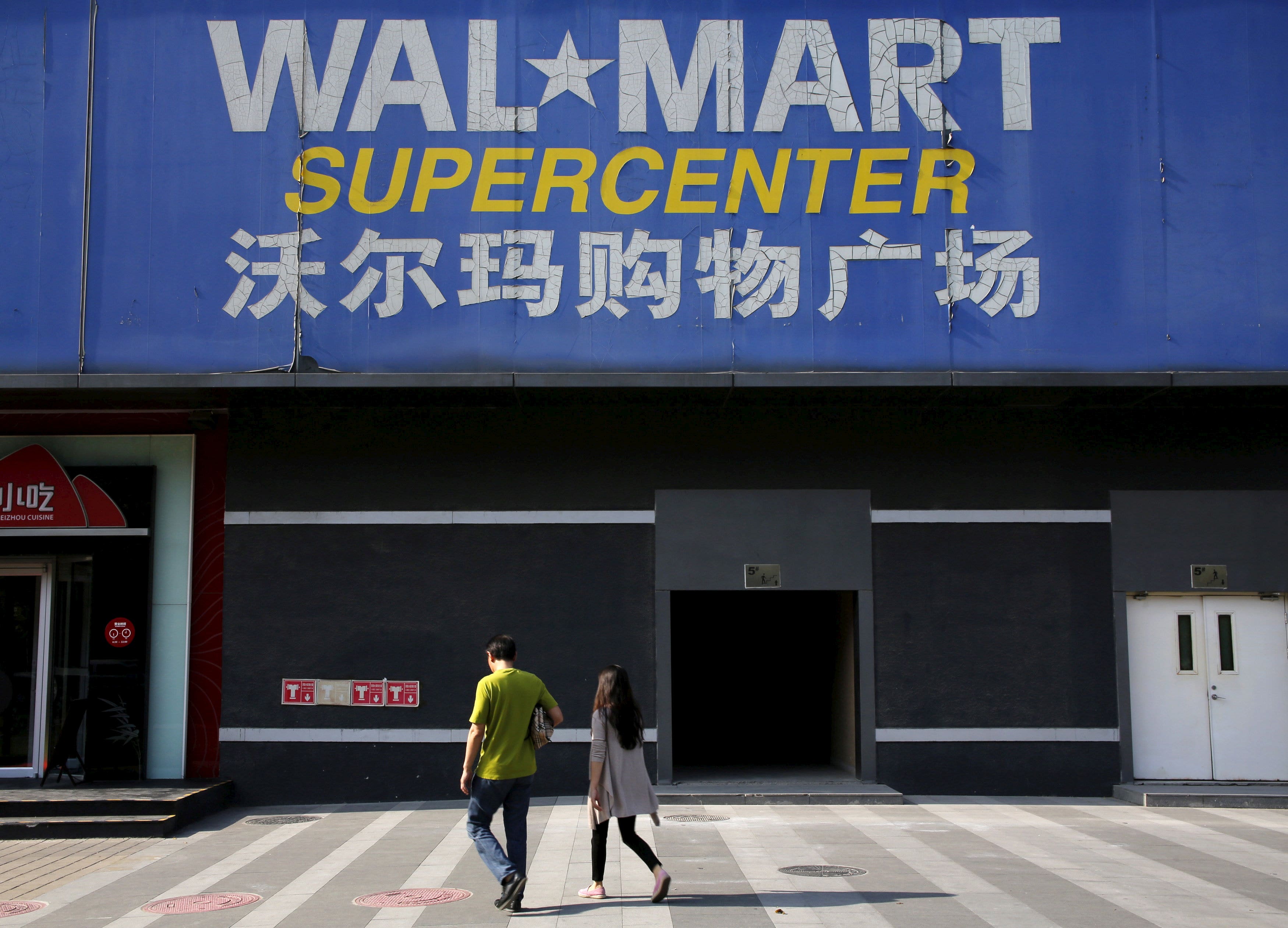 Walmart opens first high-tech small-sized supermarket in China | Fox ...