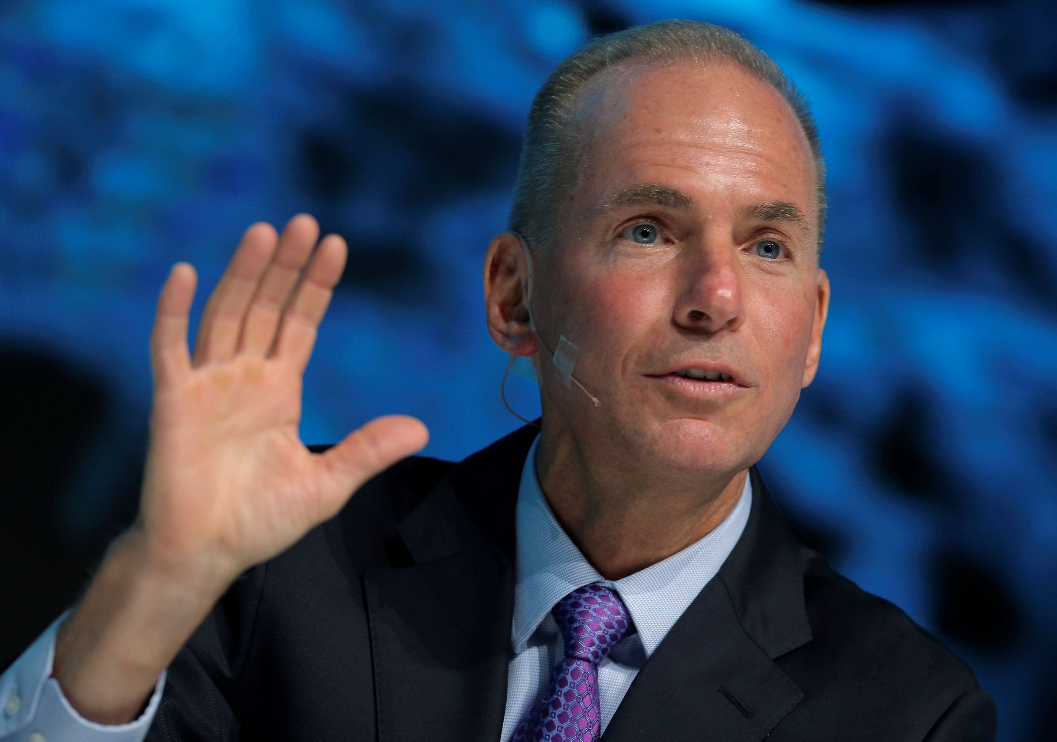 Boeing CEO has no plans to resign, denies flaw in Max design after ...