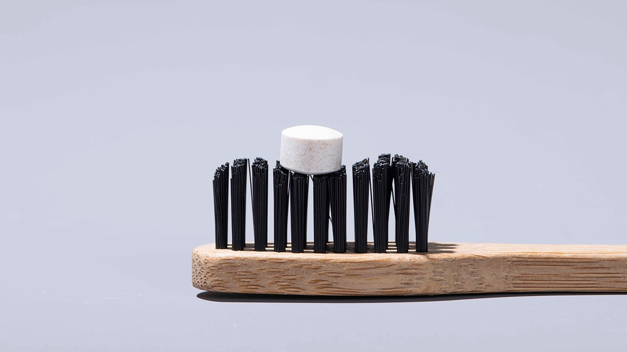 Vegan toothpaste pill aims to cut plastics in landfills | Fox Business