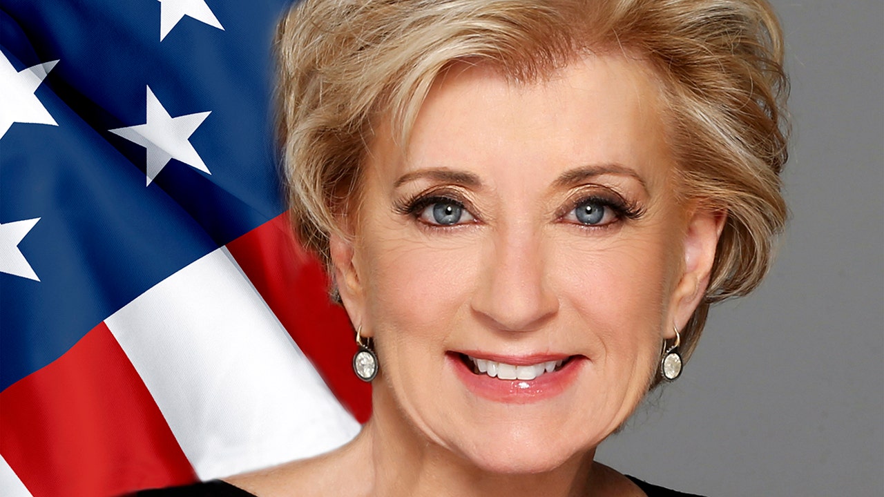 Whats Next For Linda Mcmahon Outgoing Sba Head Could Rejoin Private