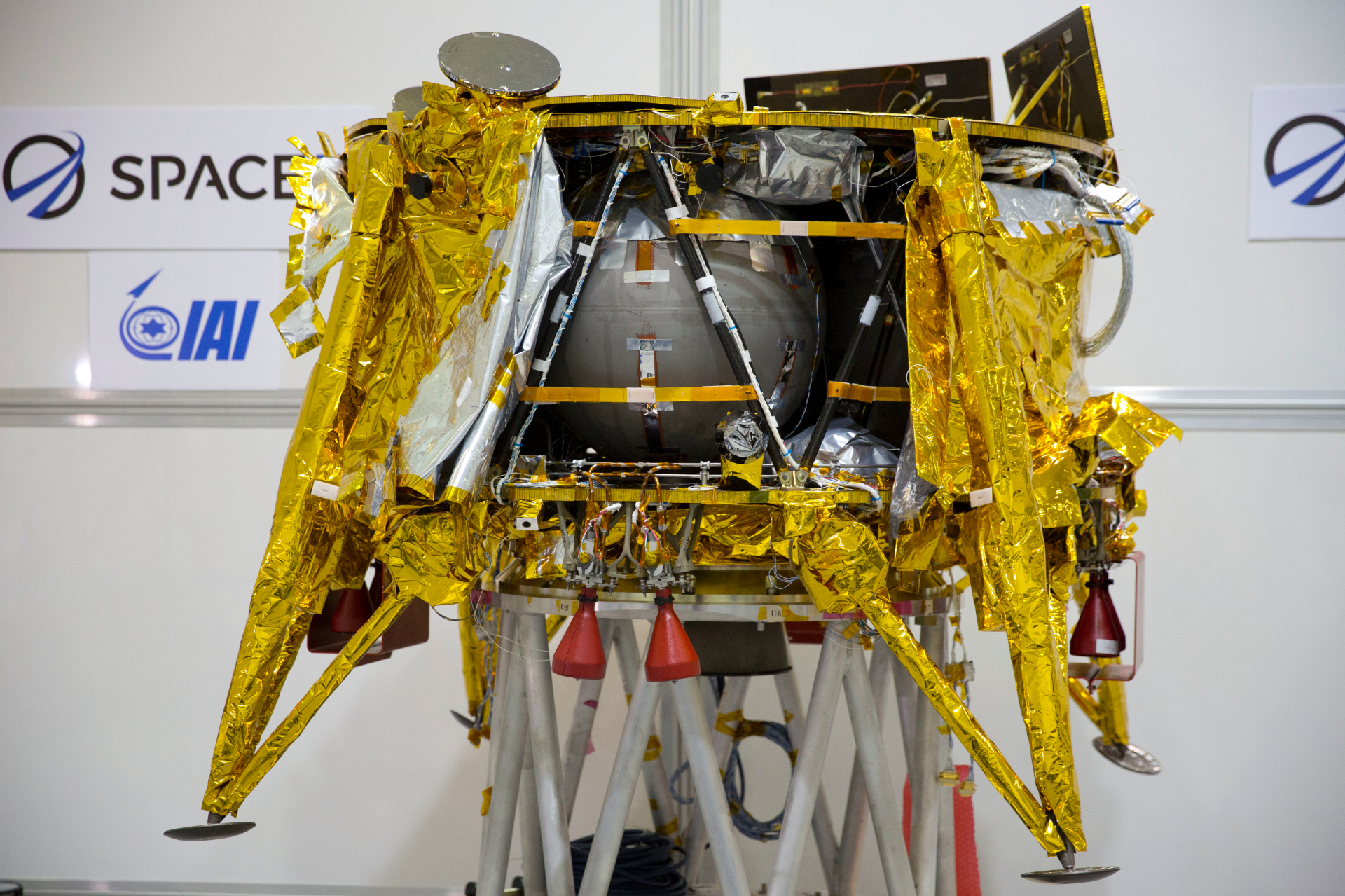 Israeli Spacecraft Enters Lunar Orbit Ahead Of Moon Landing Fox Business