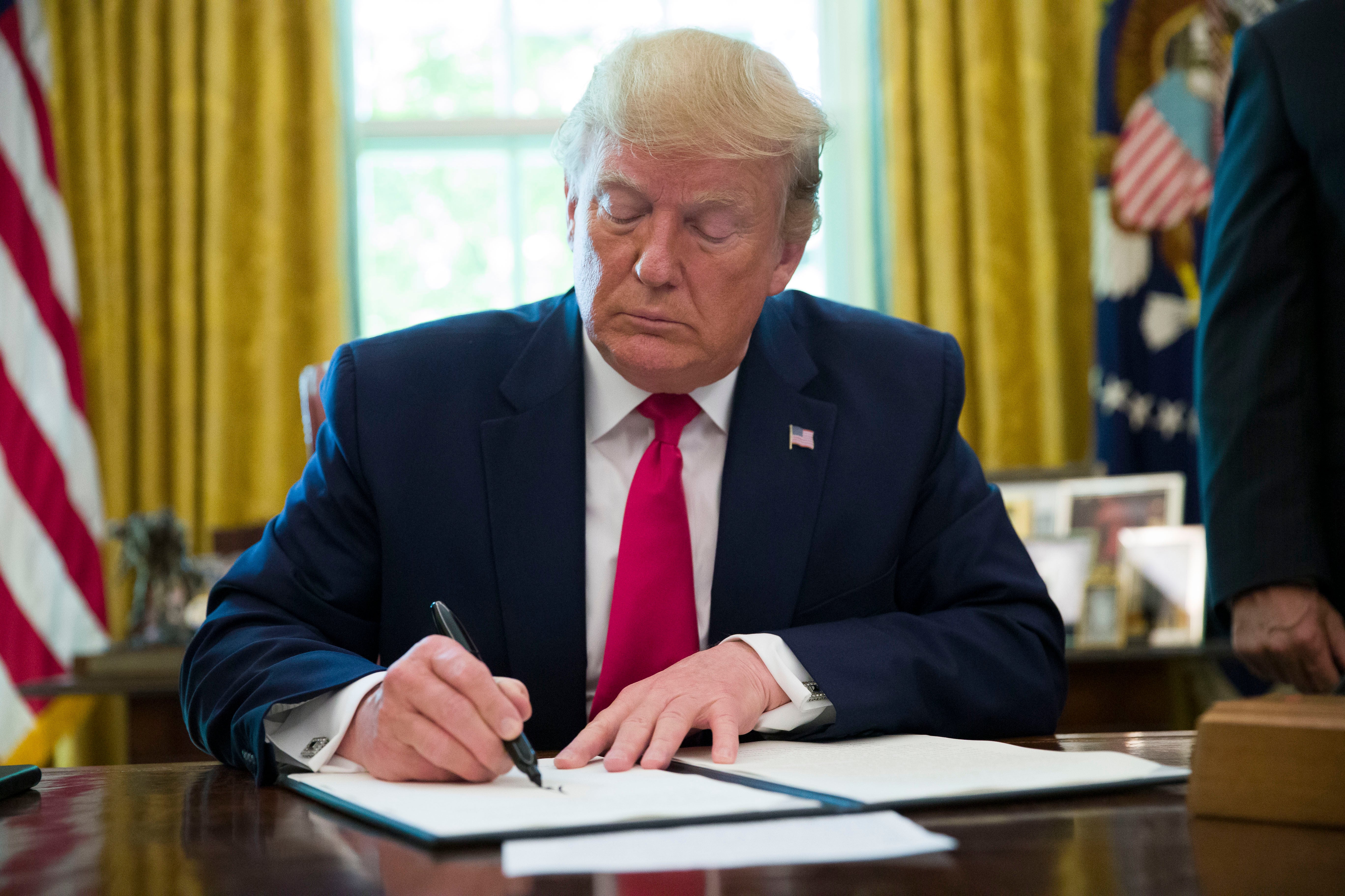 Trump Signs Executive Order To Impose ‘hard Hitting Sanctions On Iran