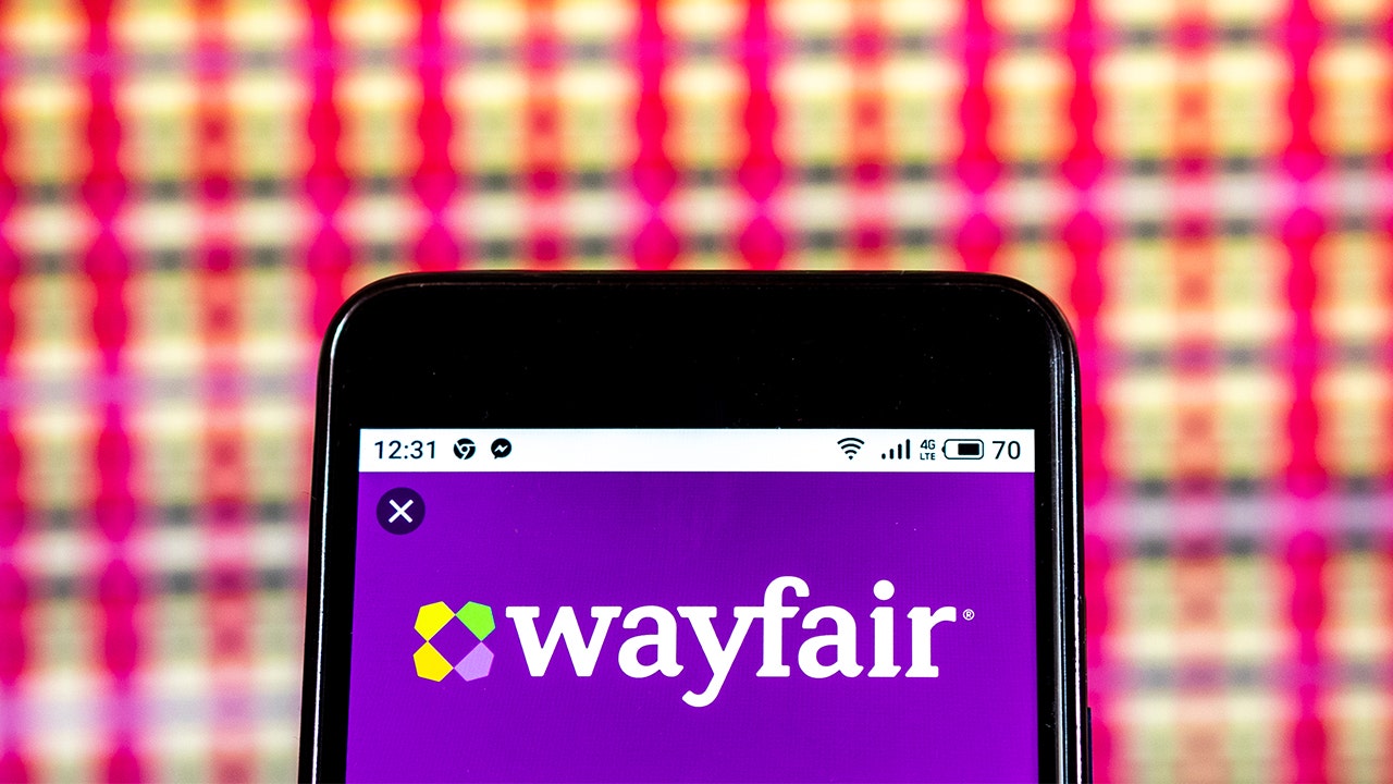 Wayfair employees plan walkout over $200K furniture order to ...