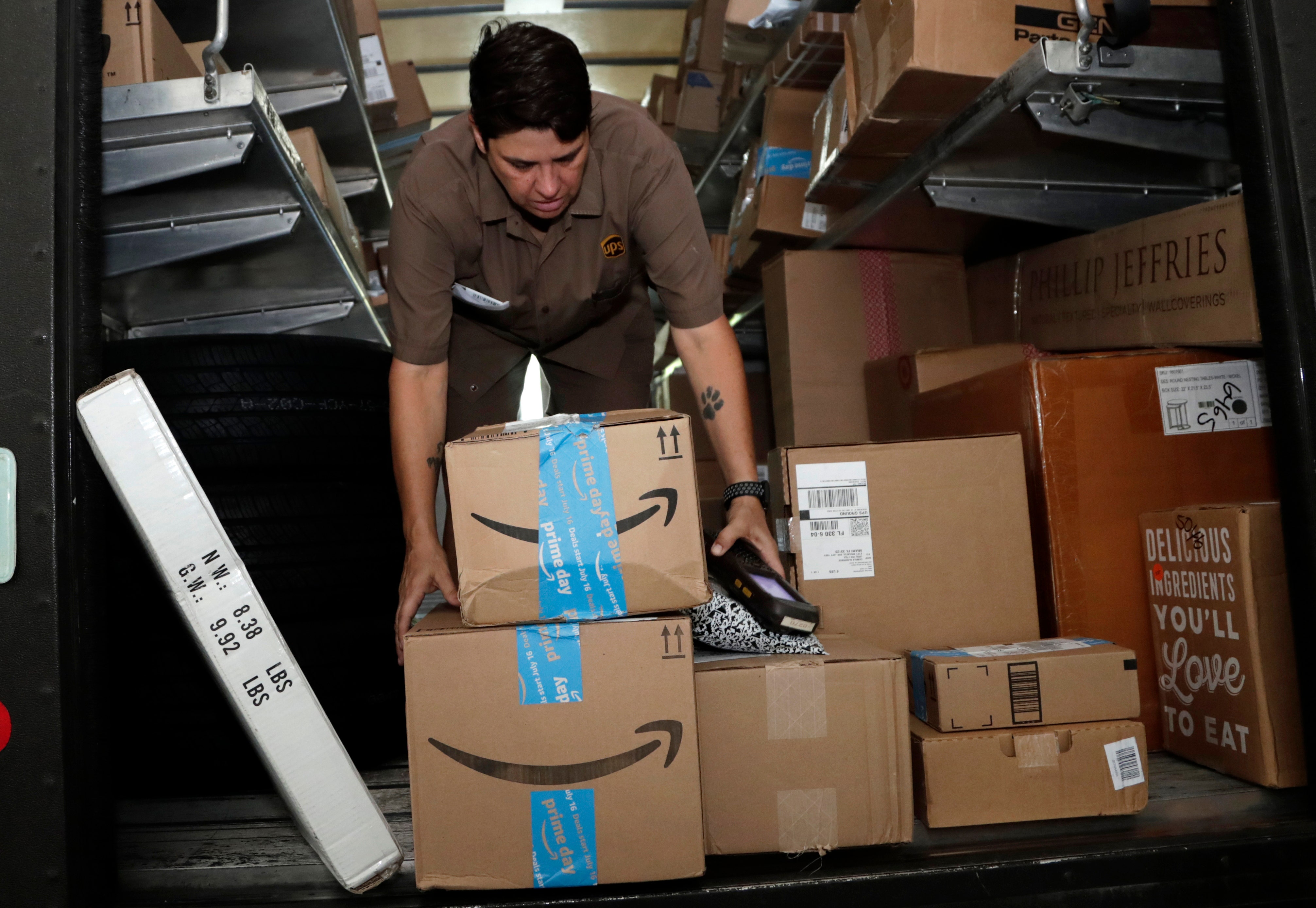 UPS predicts massive post-holiday 'National Returns Day' | Fox Business