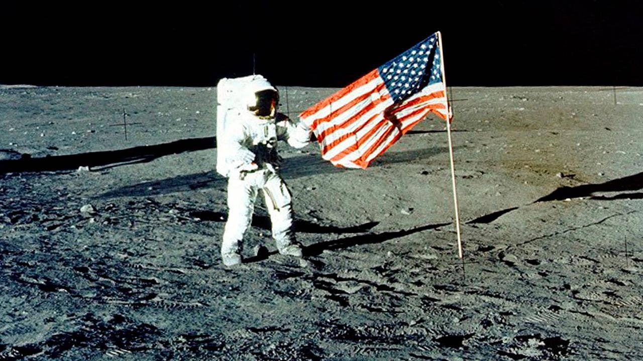 Original Nasas Apollo 11 Moon Landing Tapes Expected To Fetch Millions