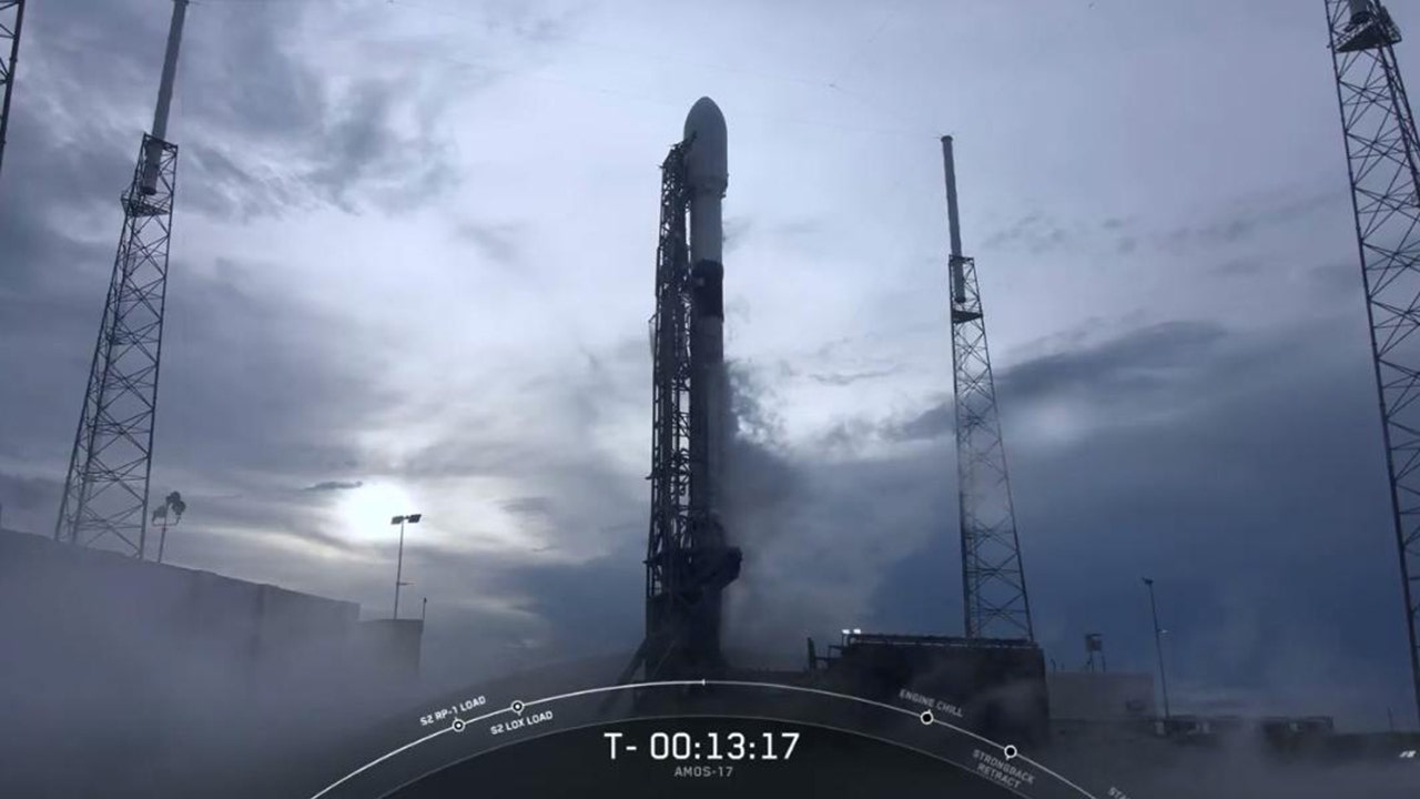 Boeing, SpaceX, space race 'frenemies', team up for satellite launch ...