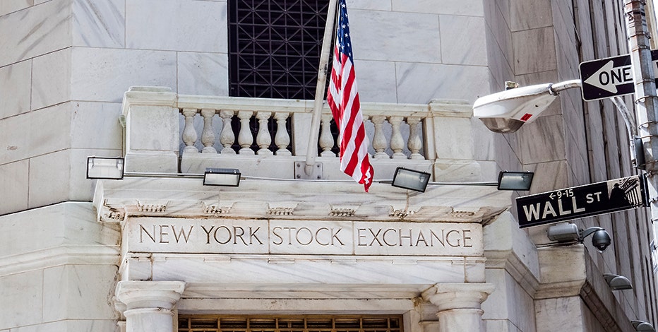 Former Wall Street trader embezzled $19M from investors: Prosecutors ...
