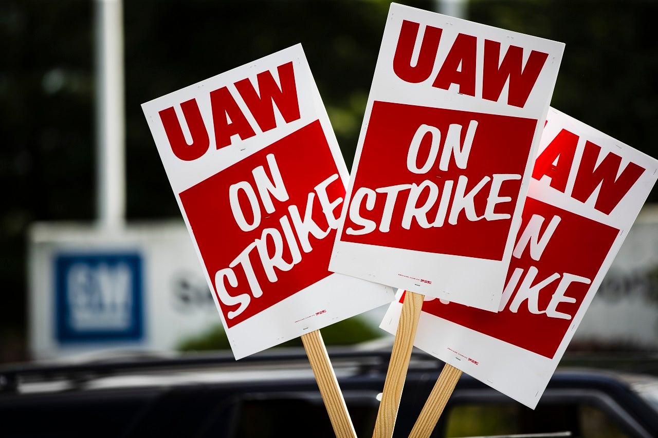Former UAW executive charged in widening corruption probe | Fox Business