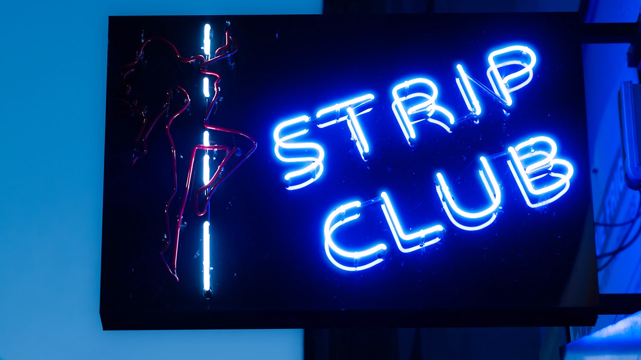 Women seek access to Orlando strip clubs in constitutional battle | Fox ... Women seek access to Orlando strip clubs in constitutional battle | Fox ...