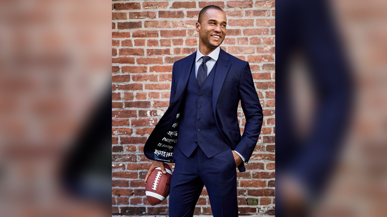 This NFL team's logo is the most-requested option for suit linings ...