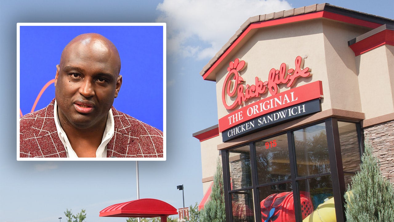 Chick-fil-A Foundation director is Hillary Clinton, Obama donor ...