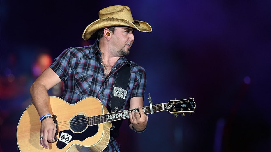 The top 10 highest-earning country music stars | Fox Business The top 10 highest-earning country music stars | Fox Business