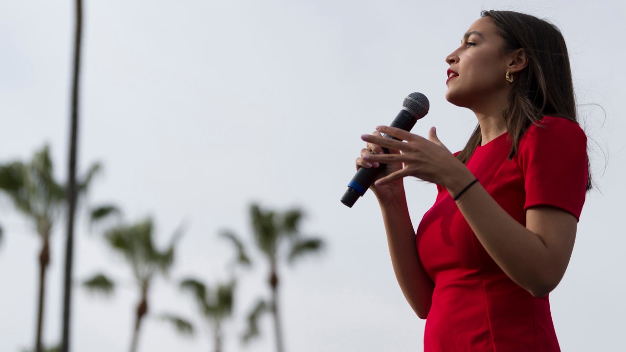 AOC accepted Tom Steyer contribution, despite accusing Buttigieg of ...