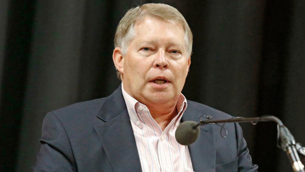 Another Boeing executive departs as company tries to correct course ...