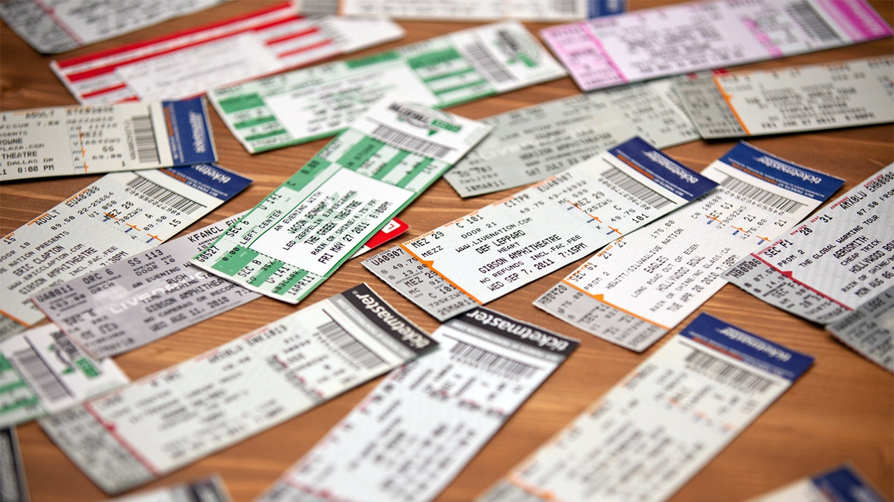 Here's why concert prices reached record-high prices in 2019 | Fox Business