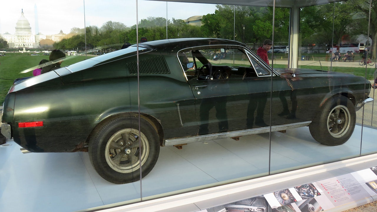 Steve McQueen ‘Bullitt’ Mustang sells for record price at auction | Fox ...