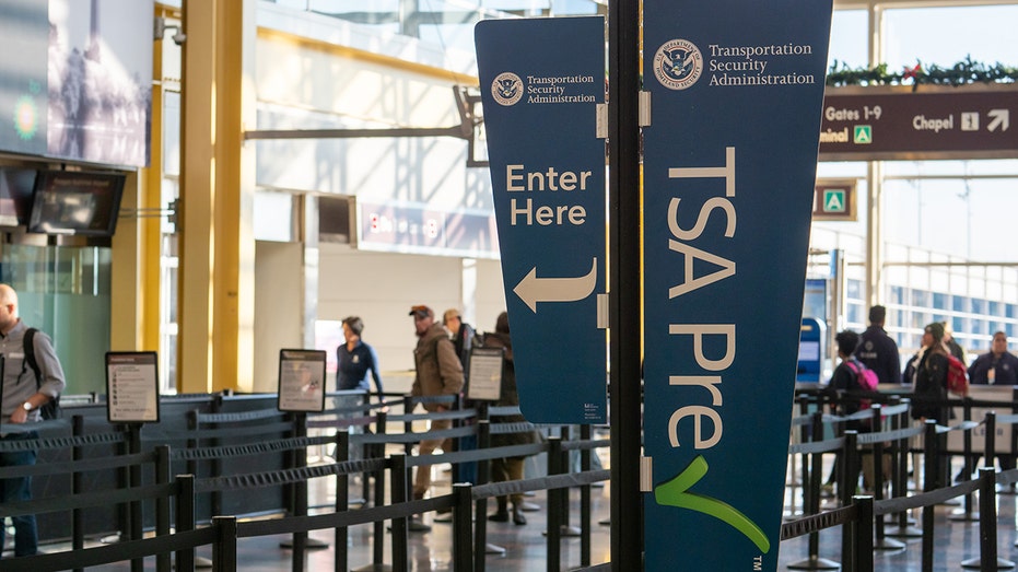 Tsa Agent Groped Woman At North Carolina Airport Lawsuit Fox Business