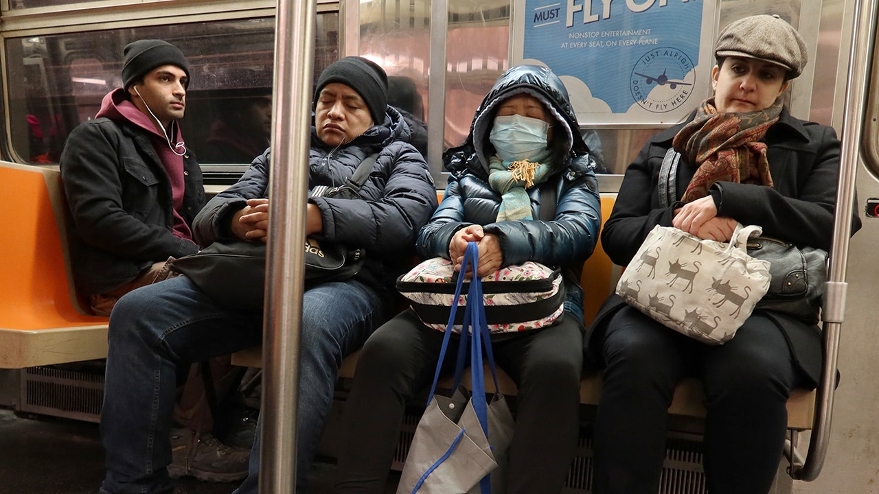 Social distancing amid coronavirus: Best practices in public | Fox Business