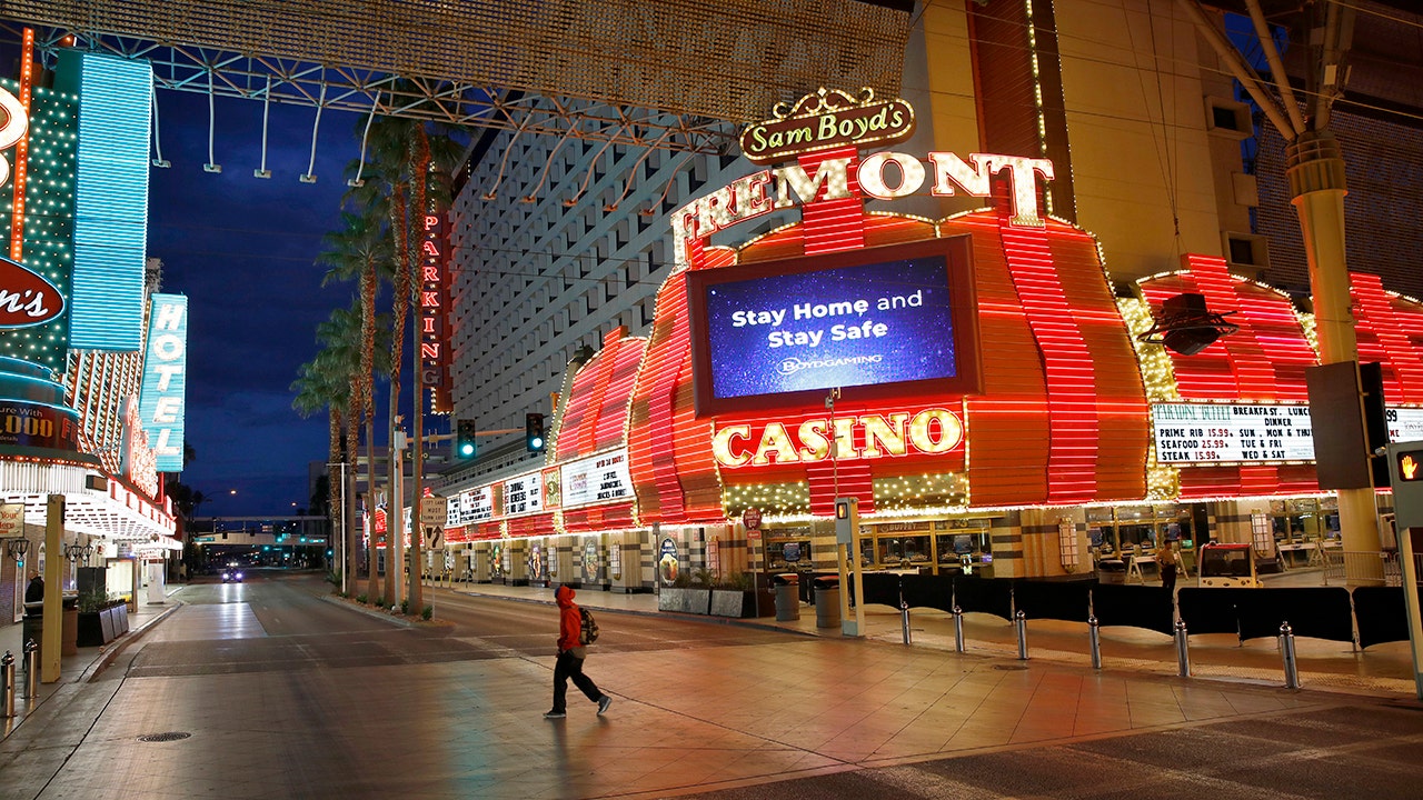 Coronavirus face masks, separated slots, more cleaning once casinos ...