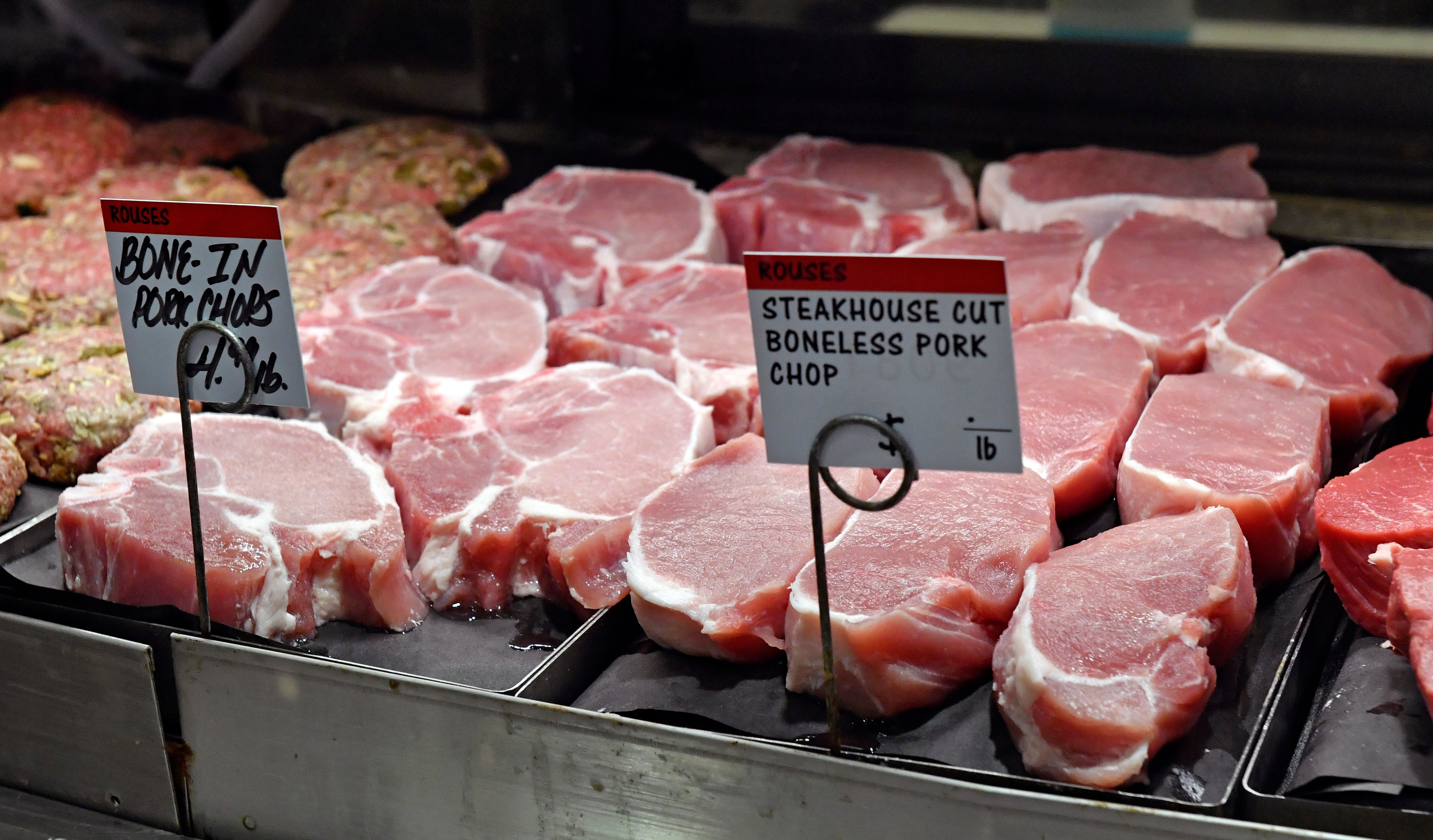 Restaurants raise prices as coronavirus forces meat shortage | Fox Business