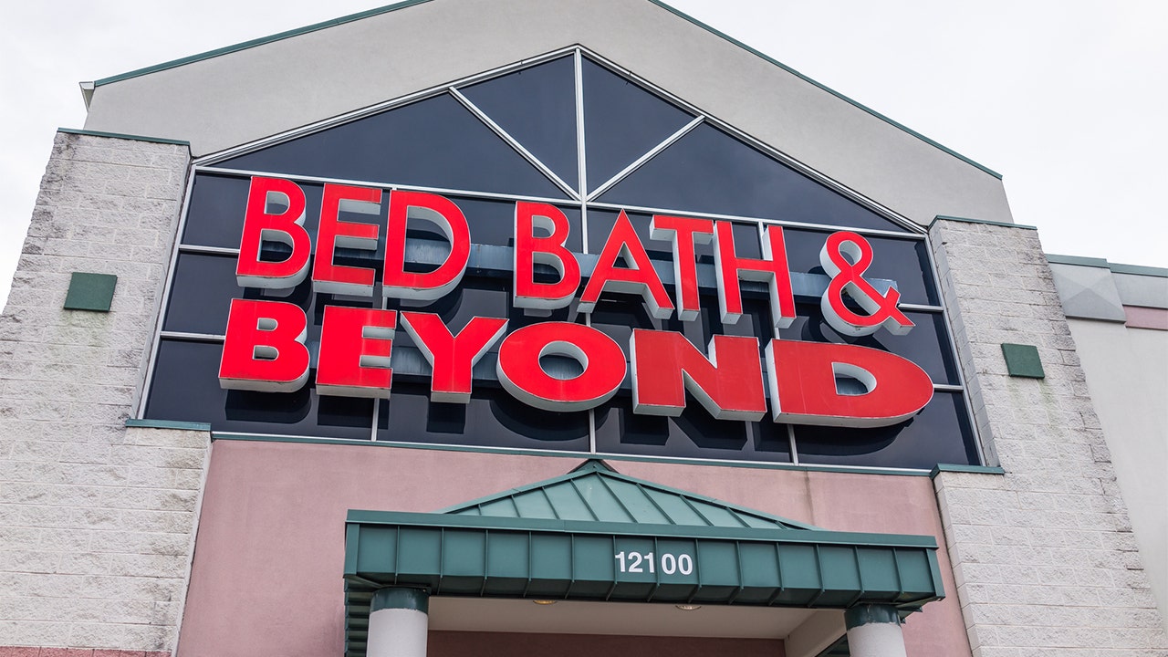 Bed Bath & Beyond to cut jobs, close underperforming stores as part of ...