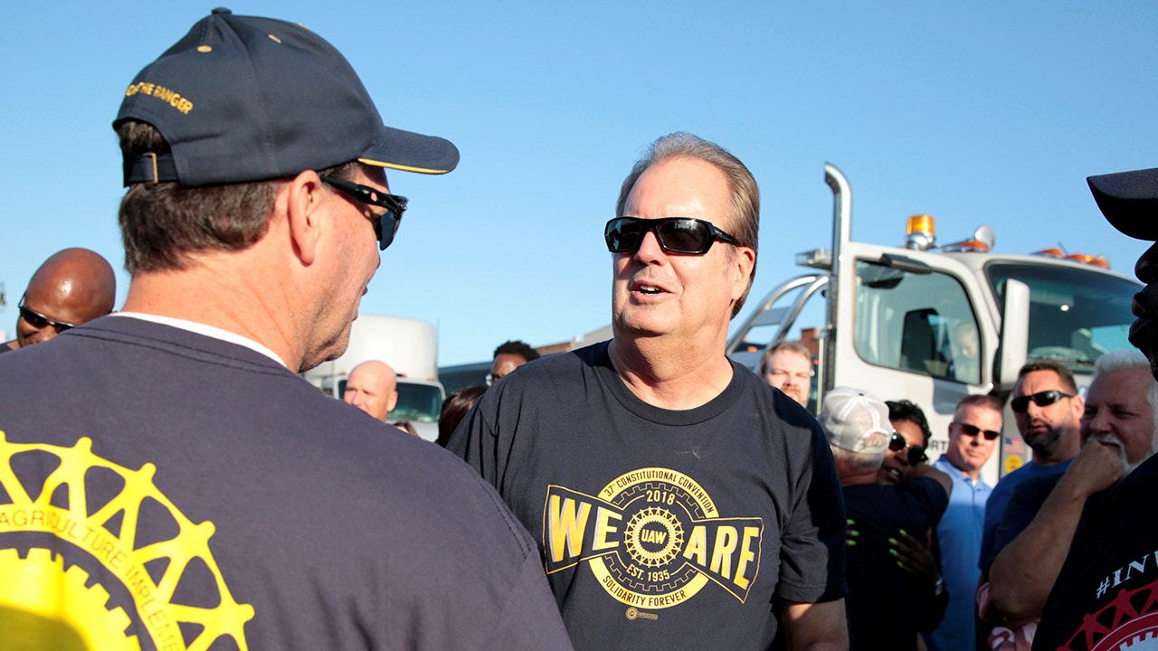 Former UAW president pleads not guilty to embezzlement charges | Fox ... Former UAW president pleads not guilty to embezzlement charges | Fox ...