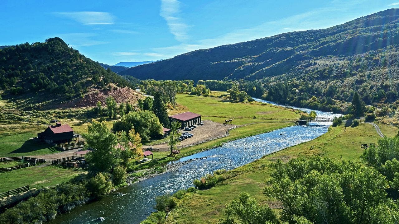 Golf legend lists huge Colorado ranch for $40M | Fox Business