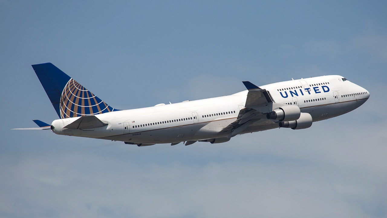 Boeing's last 747 to roll out of Washington state factory | Fox Business