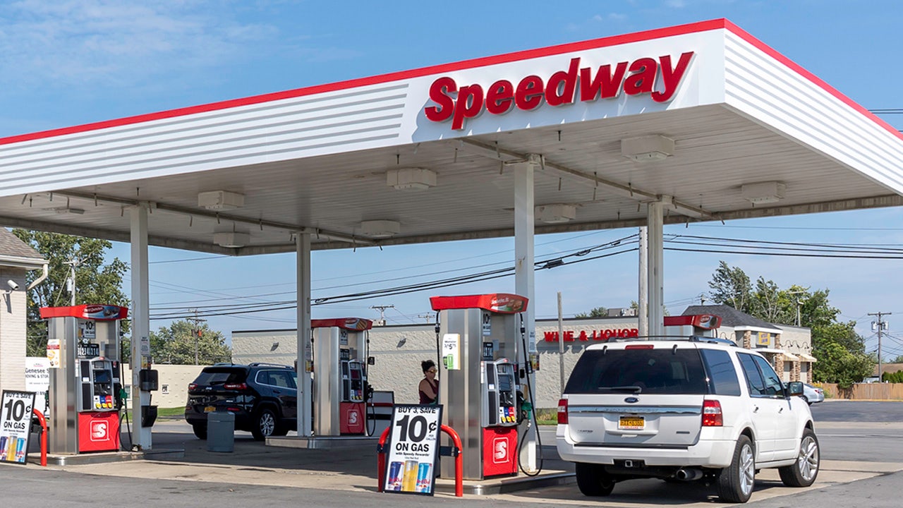 Marathon Petroleum may sell Speedway to Couche-Tard: Report | Fox Business