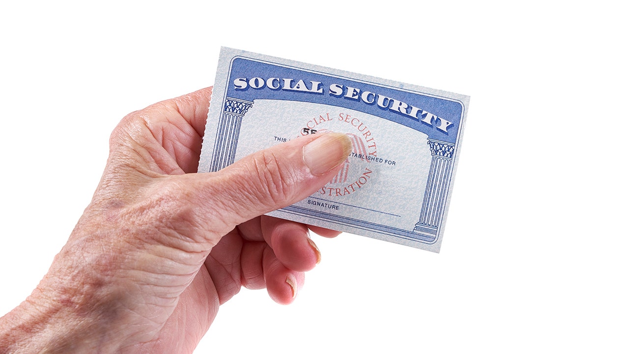 Why it pays to claim Social Security at 70 – despite the long wait ...