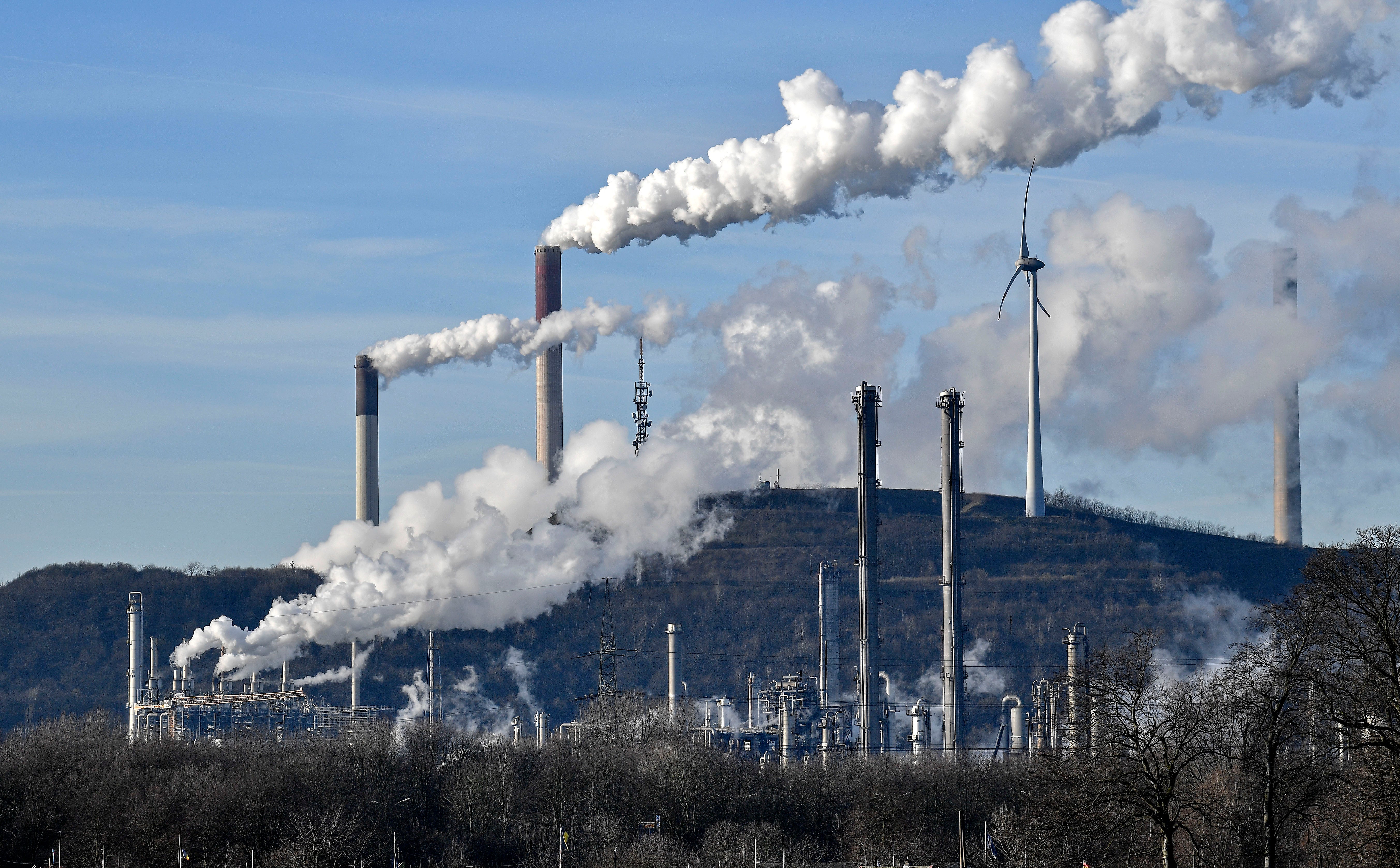 Germany finalizing plan to phase out coal energy | Fox Business
