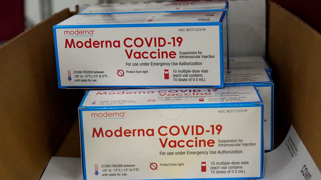 Severe allergic reactions to Moderna vaccine appear rare: CDC report ... Severe allergic reactions to Moderna vaccine appear rare: CDC report ...