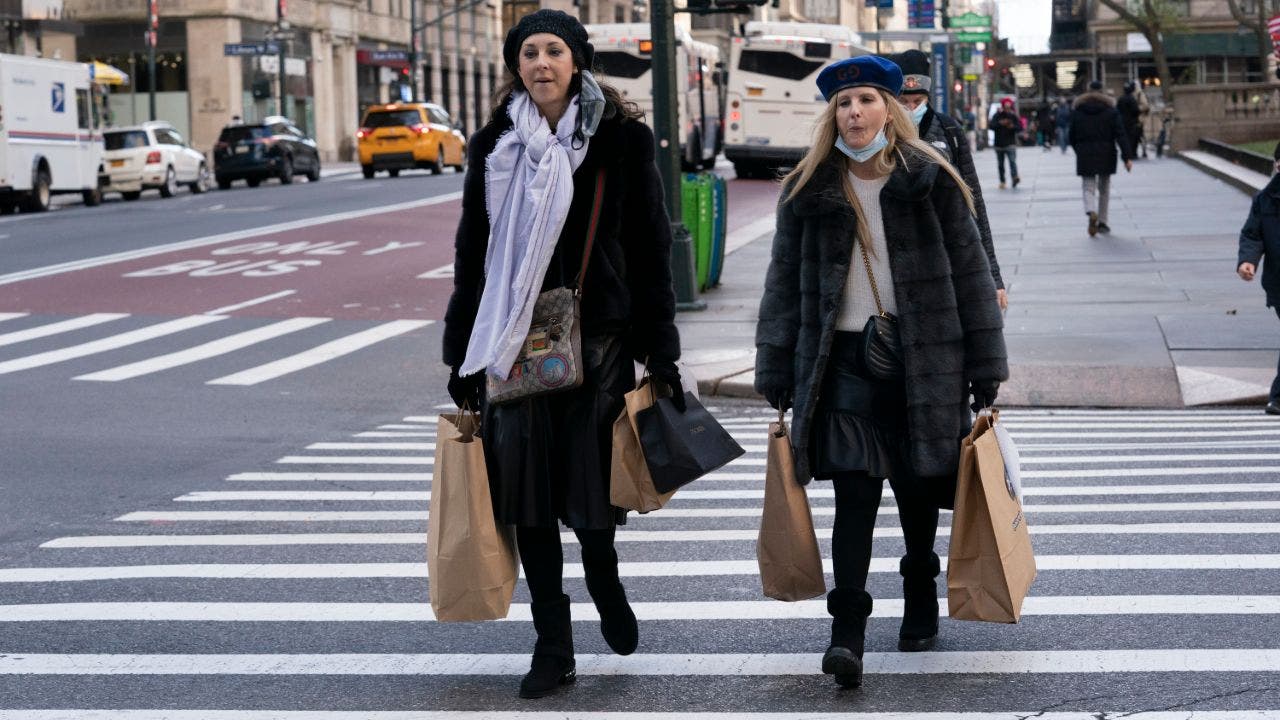 US retail sales surge 5.3% in January, boosted by $600 stimulus checks ...