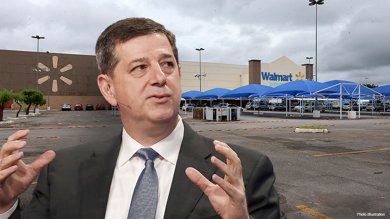 Former Walmart CEO says coronavirus will challenge department stores ...