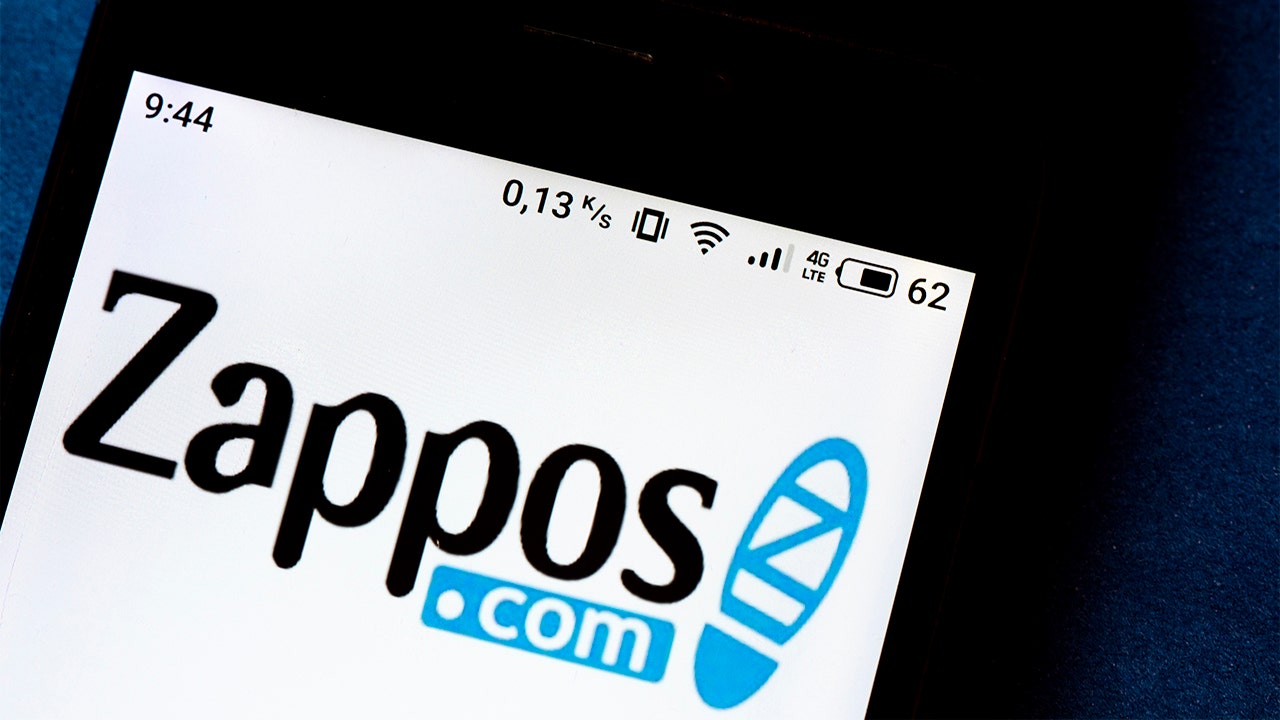 Zappos agrees to become UFC's US-based licensing partner | Fox Business