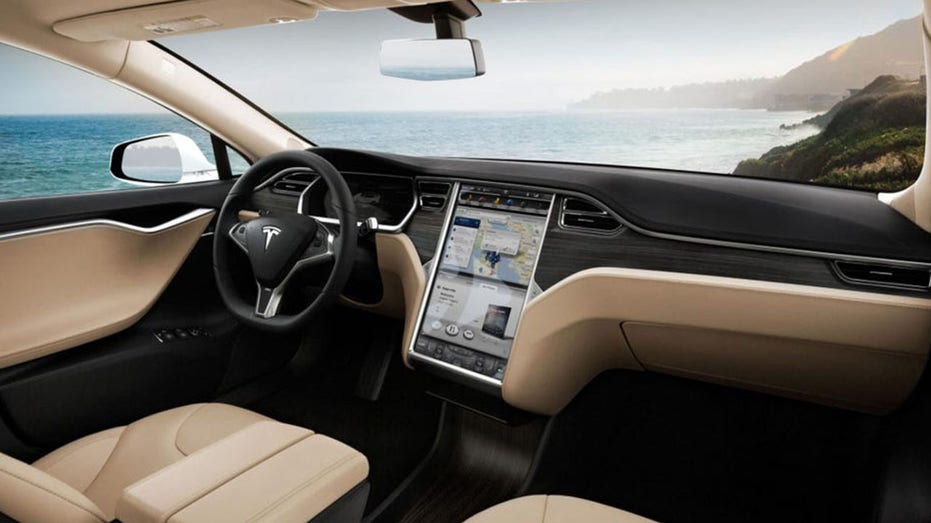 Tesla Recalling 135k Cars For Touchscreen Safety Defect Fox Business