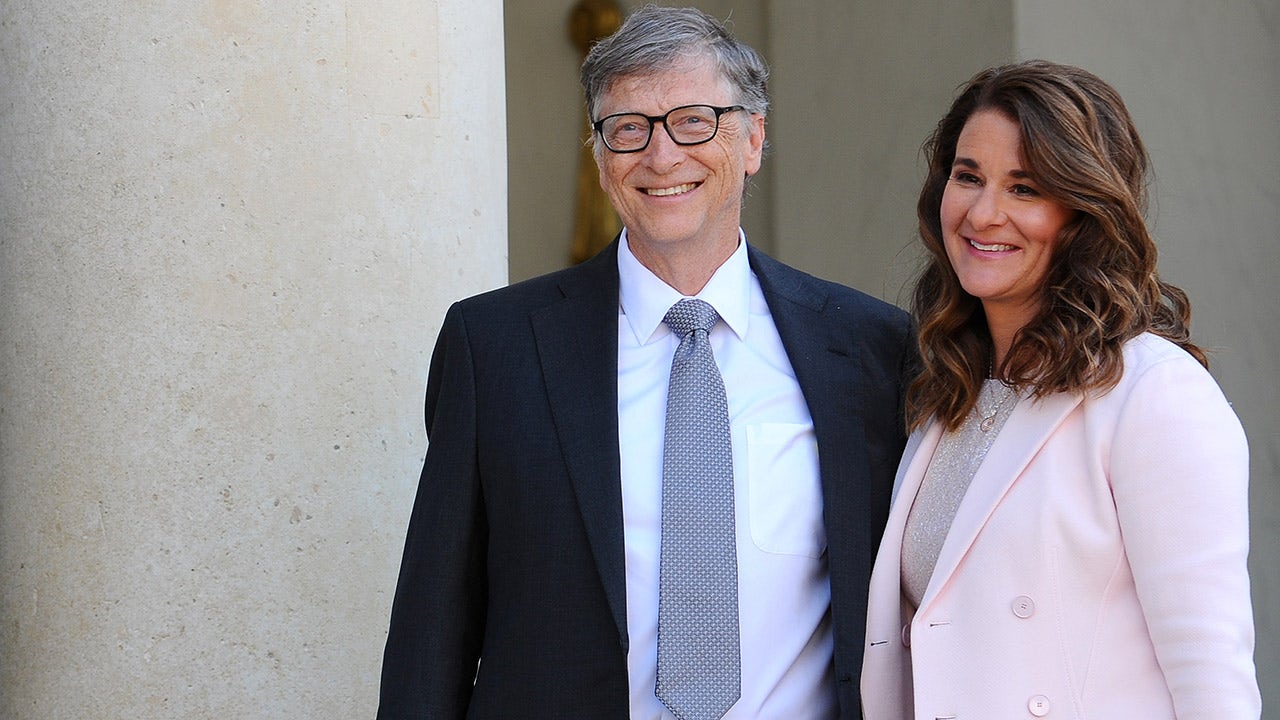 Bill Gates once made a pros-and-cons list about marriage on a ... Bill Gates once made a pros-and-cons list about marriage on a ...