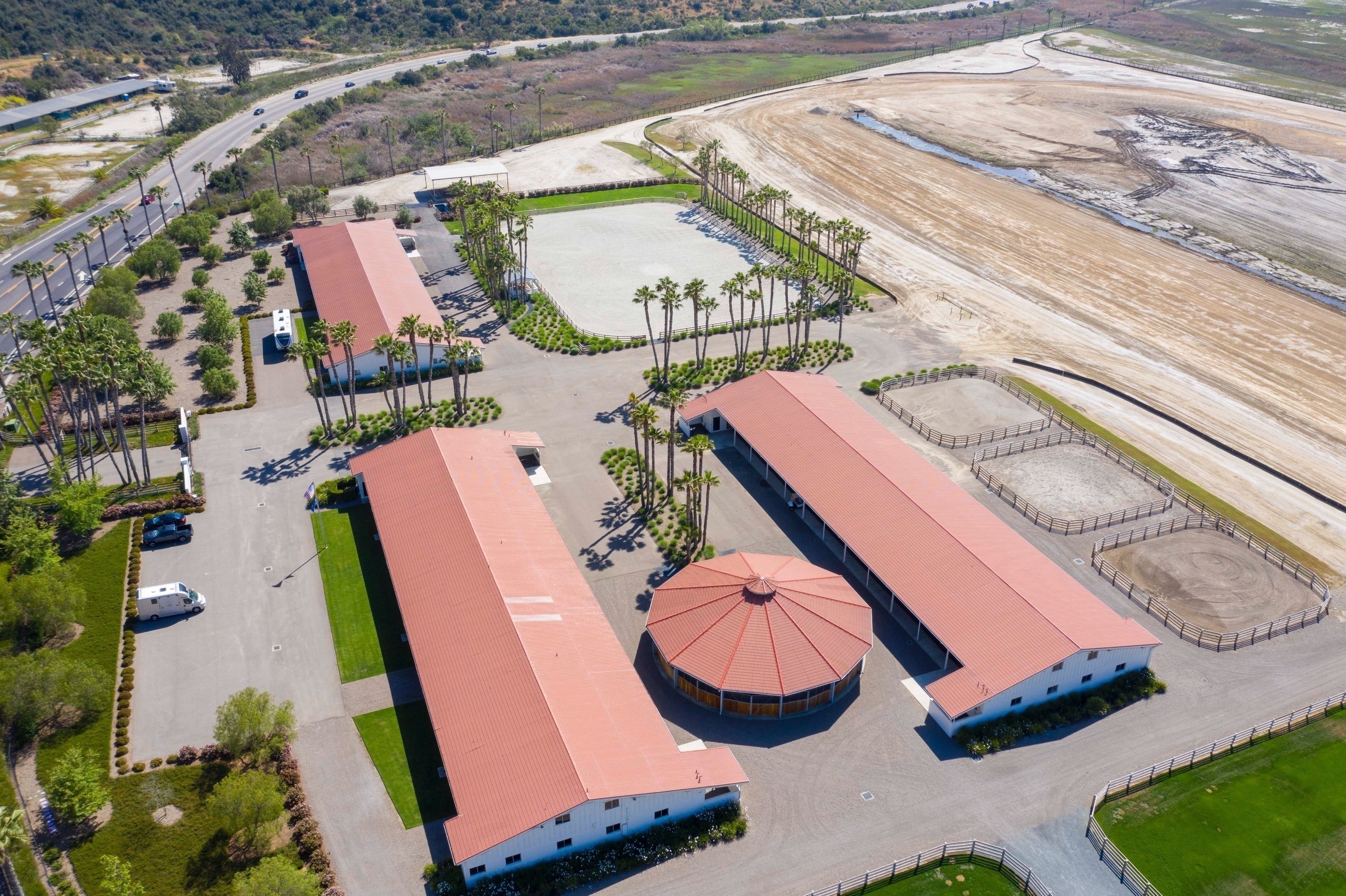 A Look At Billionaire Bill Gates Multiple Lavish Horse Properties A Look At Billionaire Bill Gates Multiple Lavish Horse Properties