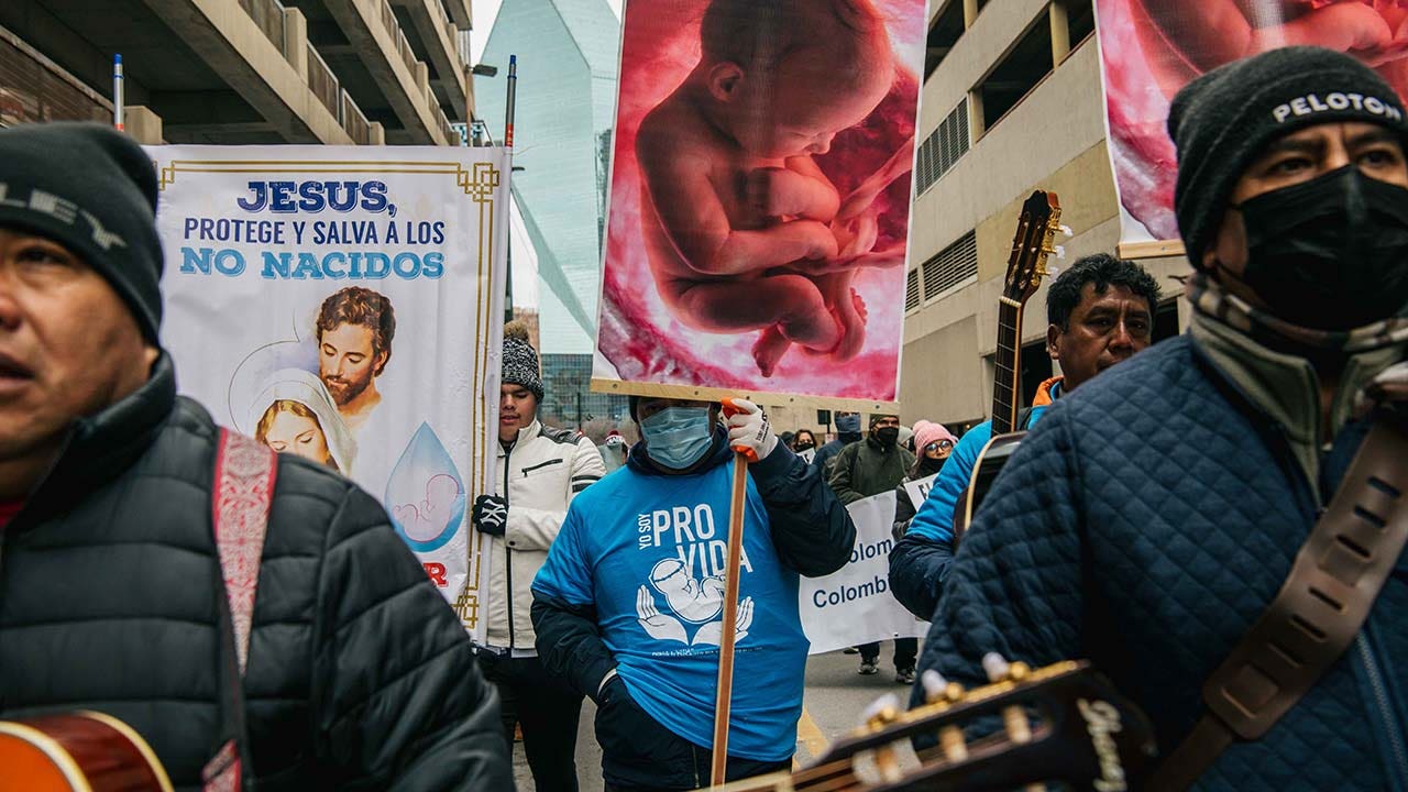 Chemours director resigns over 'woke culture' | Fox Business