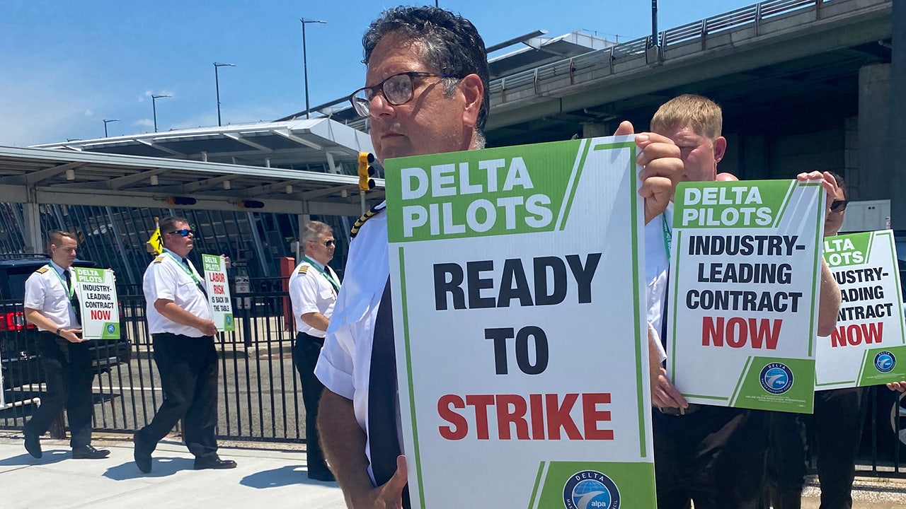Delta Air Lines Pilots Picket Nationwide For Better Contract Amid