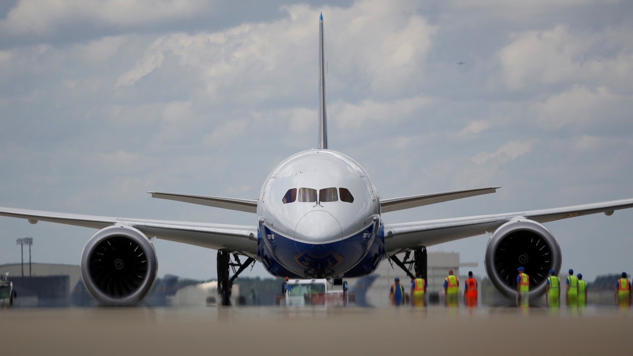 FAA warns of safety hazard from leaky faucets in Boeing 787, calls for ...