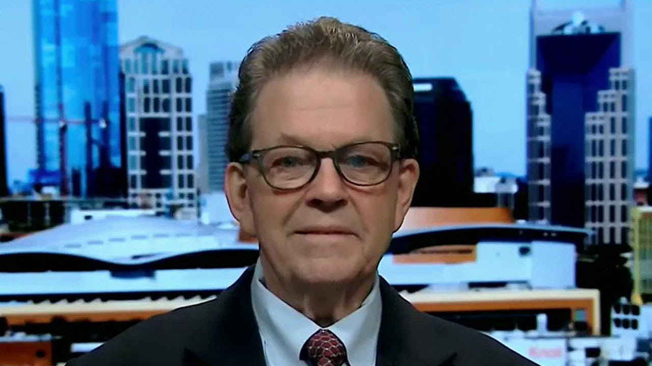 Art Laffer calls on Fed to raise rates 'as fast as they can' amid ...