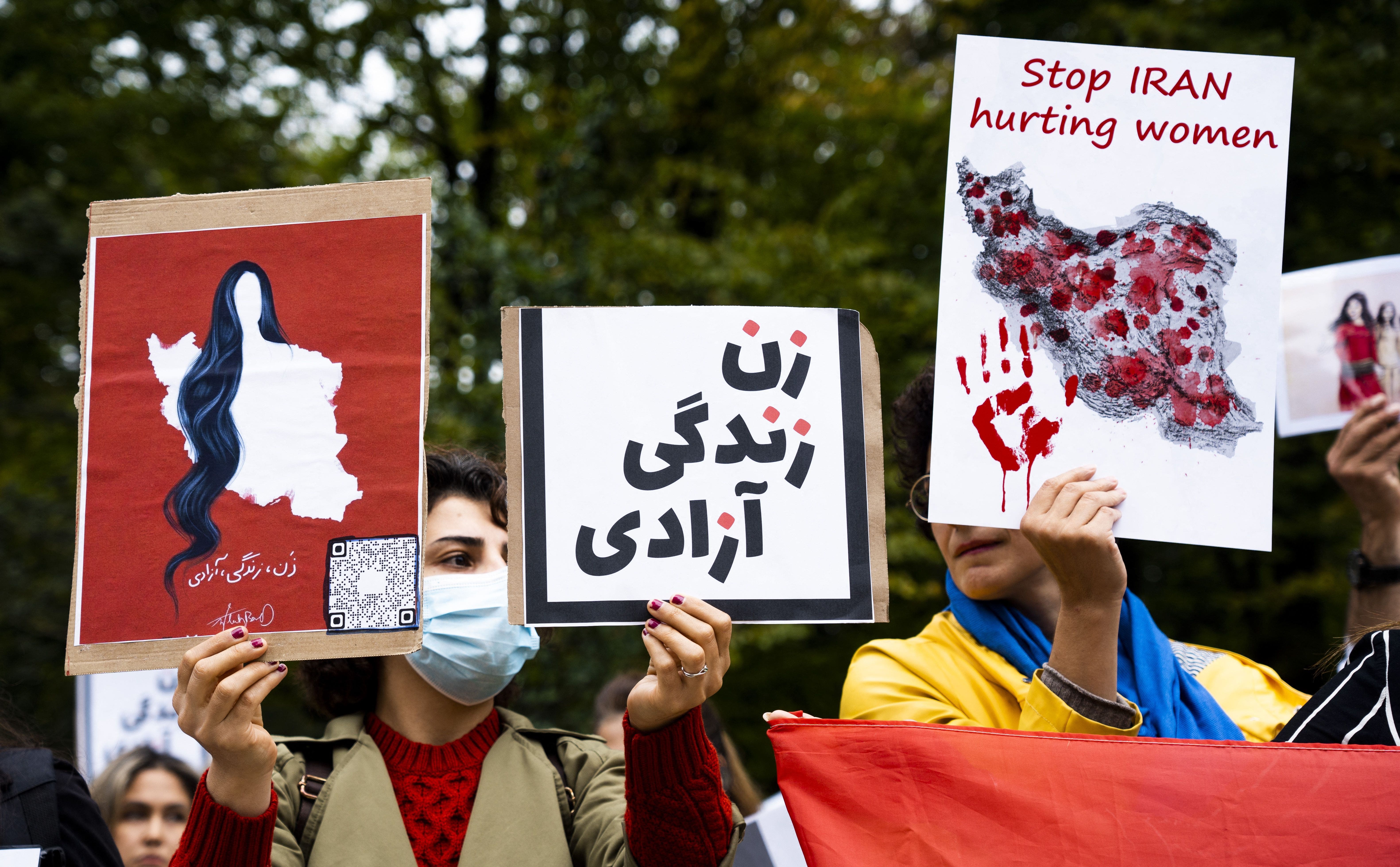 Treasury Department allows American companies to expand Iran internet ...