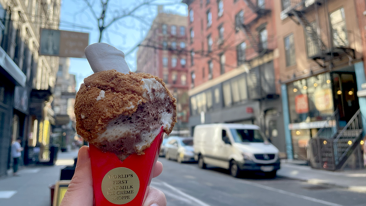 World’s first-ever oat milk ice cream shop thrives in NYC: 'It's the ...