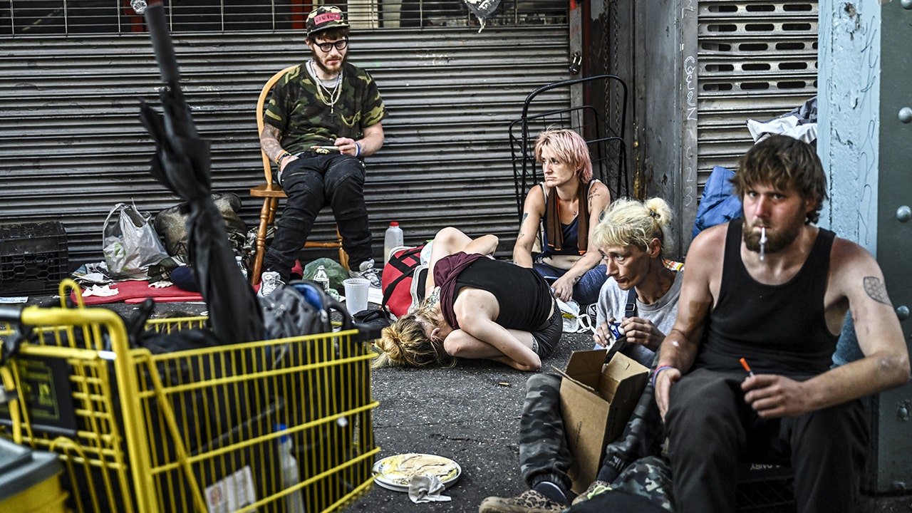 Recovering drug addict blames Philly leaders for 'encouraging ...