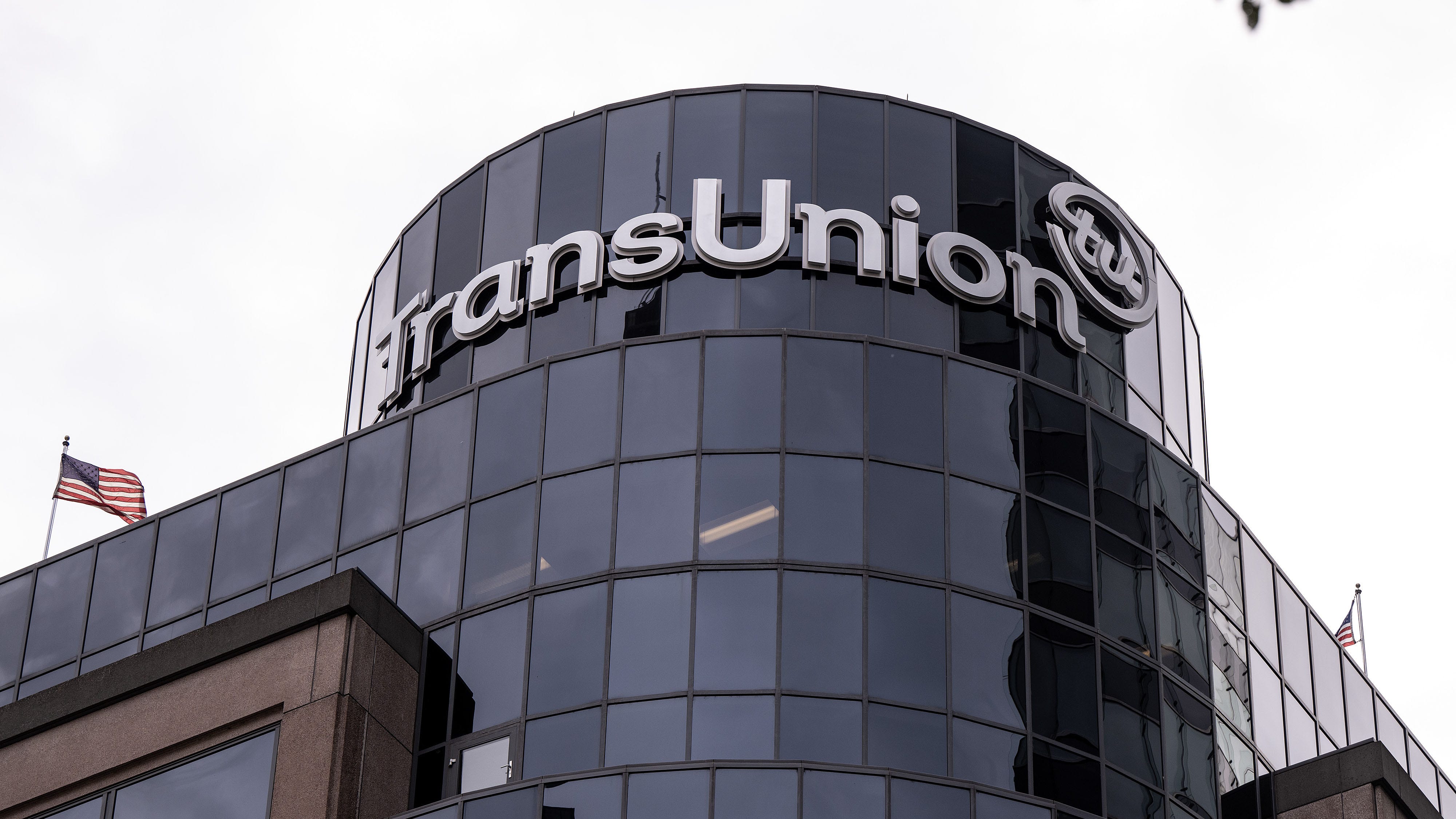 TransUnion to cut 1,300 jobs as part of multiyear plan to reduce costs ...