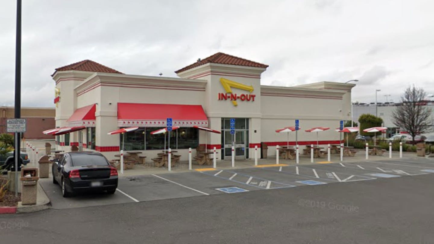 Oakland In-N-Out has become an epicenter for crime in a city where ...