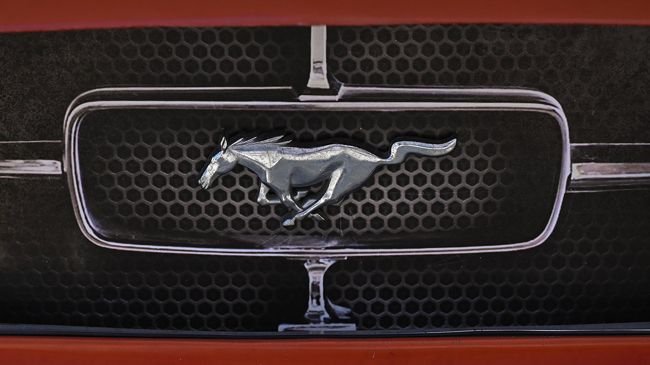 Ford recalls more than 30K Mustangs due to steering issue | Fox Business