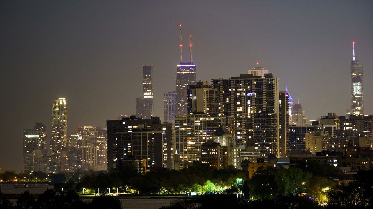 Chicago's corporate exodus serves as backdrop to DNC | Fox Business