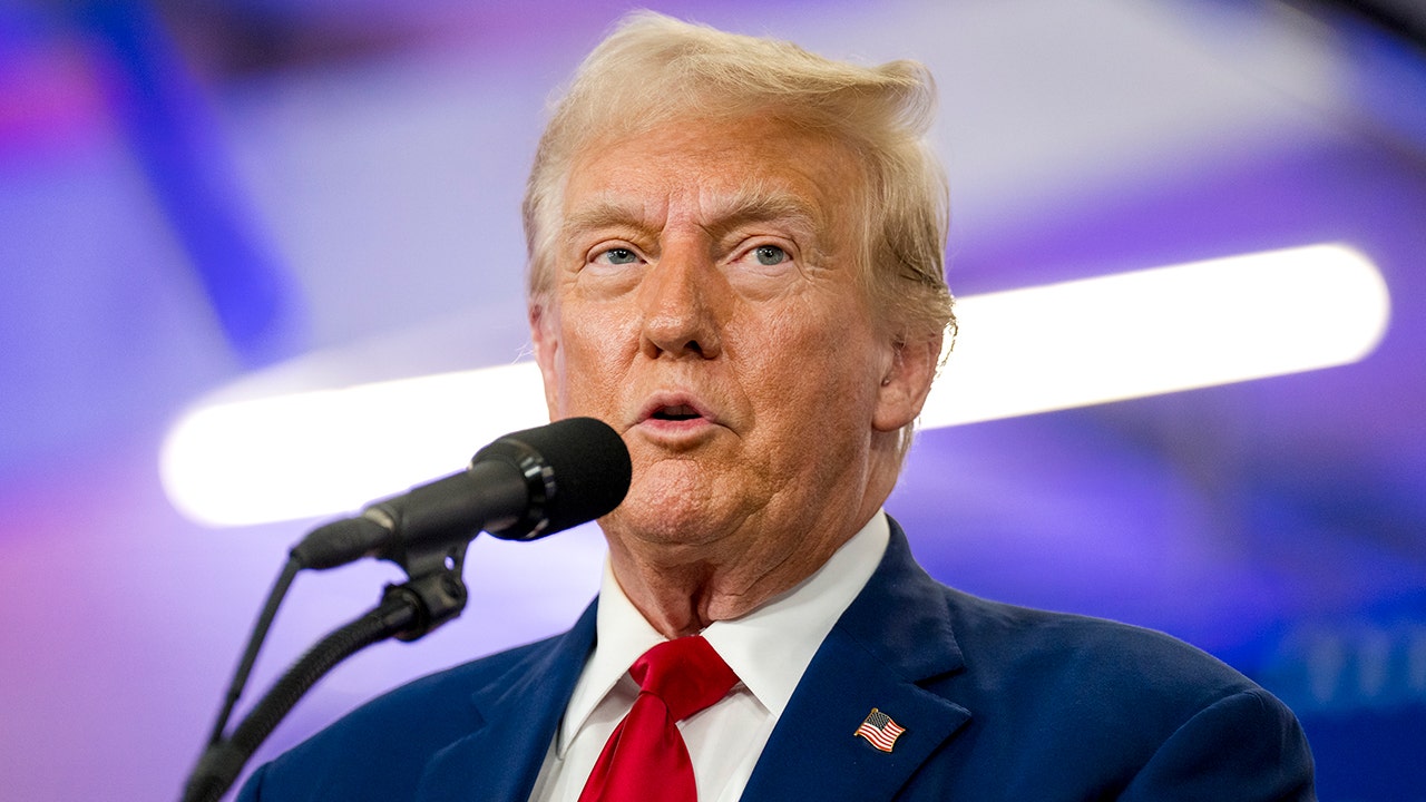 Trump reams Biden, Harris for deceiving Americans with 'fake' jobs ...